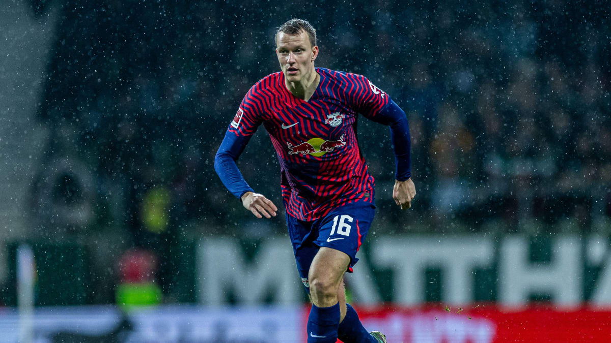 Klostermann verlängert doch: "Enorm wichtig für unsere Mannschaft" - kicker