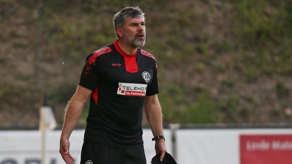 Buchbach: Coach Wolf sieht sich bereits bestätigt - kicker