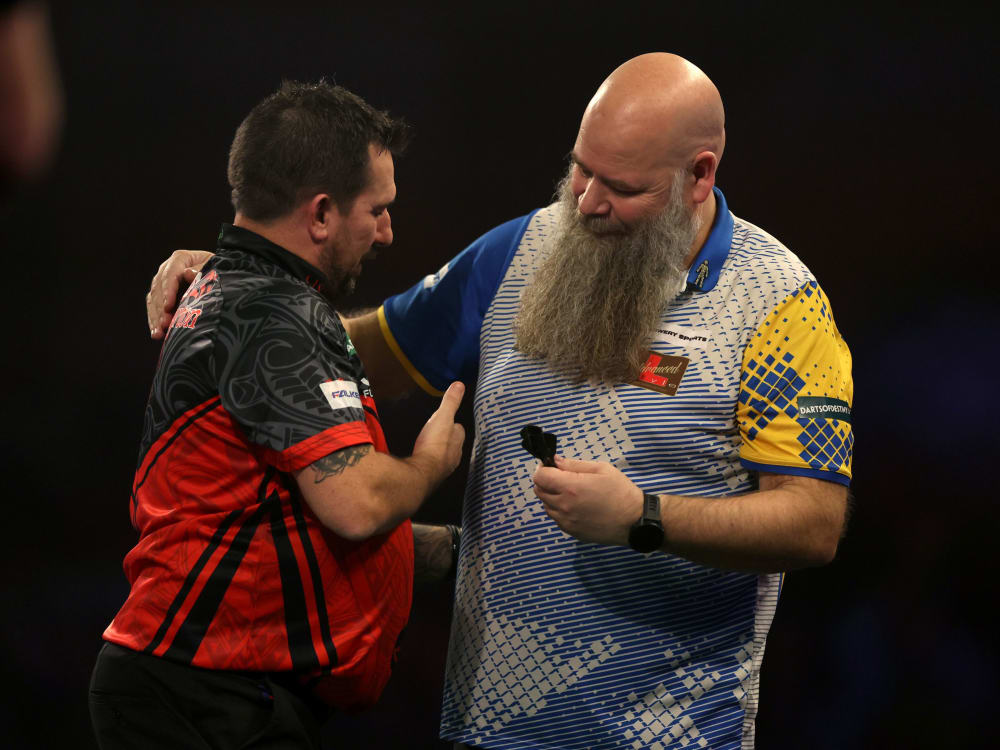 Ratajski feiert mit Littler Geburtstag - Hood verfehlt erstes Doppel ...