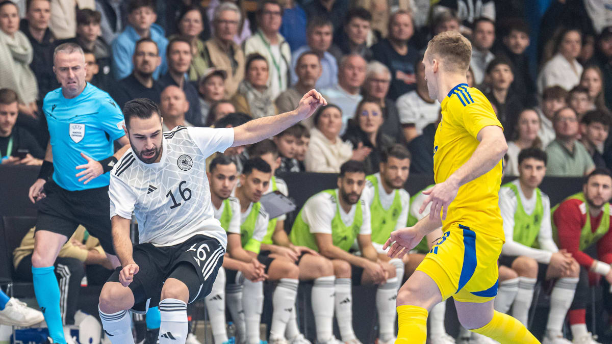 Futsal: Kleines Feld, große Technik - kicker