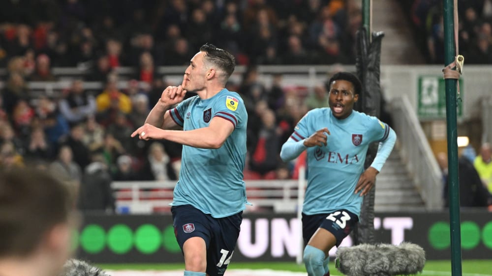 Kompany und Burnley steigen in die Premier League auf - kicker