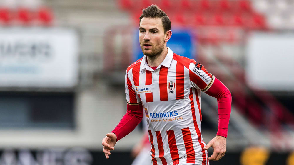 FSV Frankfurt holt niederländischen Stürmer Cas Peters - kicker