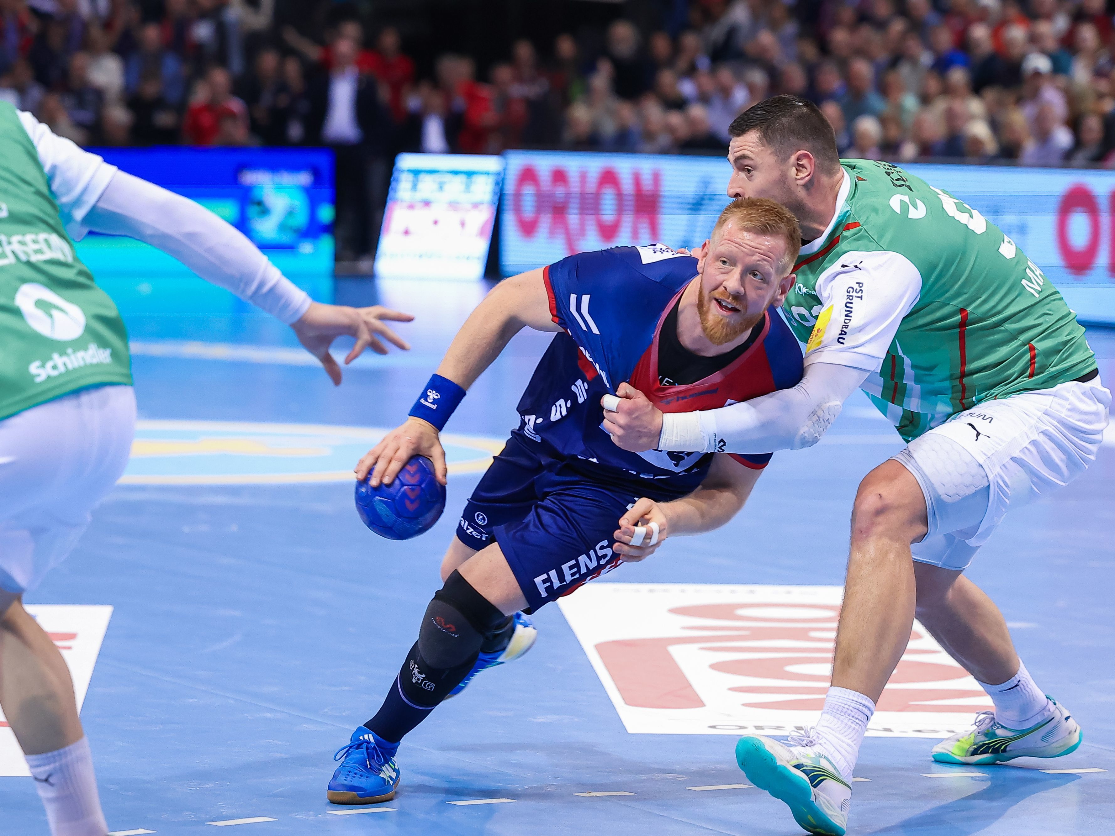 Handball-Krimi in Flensburg: Füchse Berlin retten Punkt mit Buzzer ...