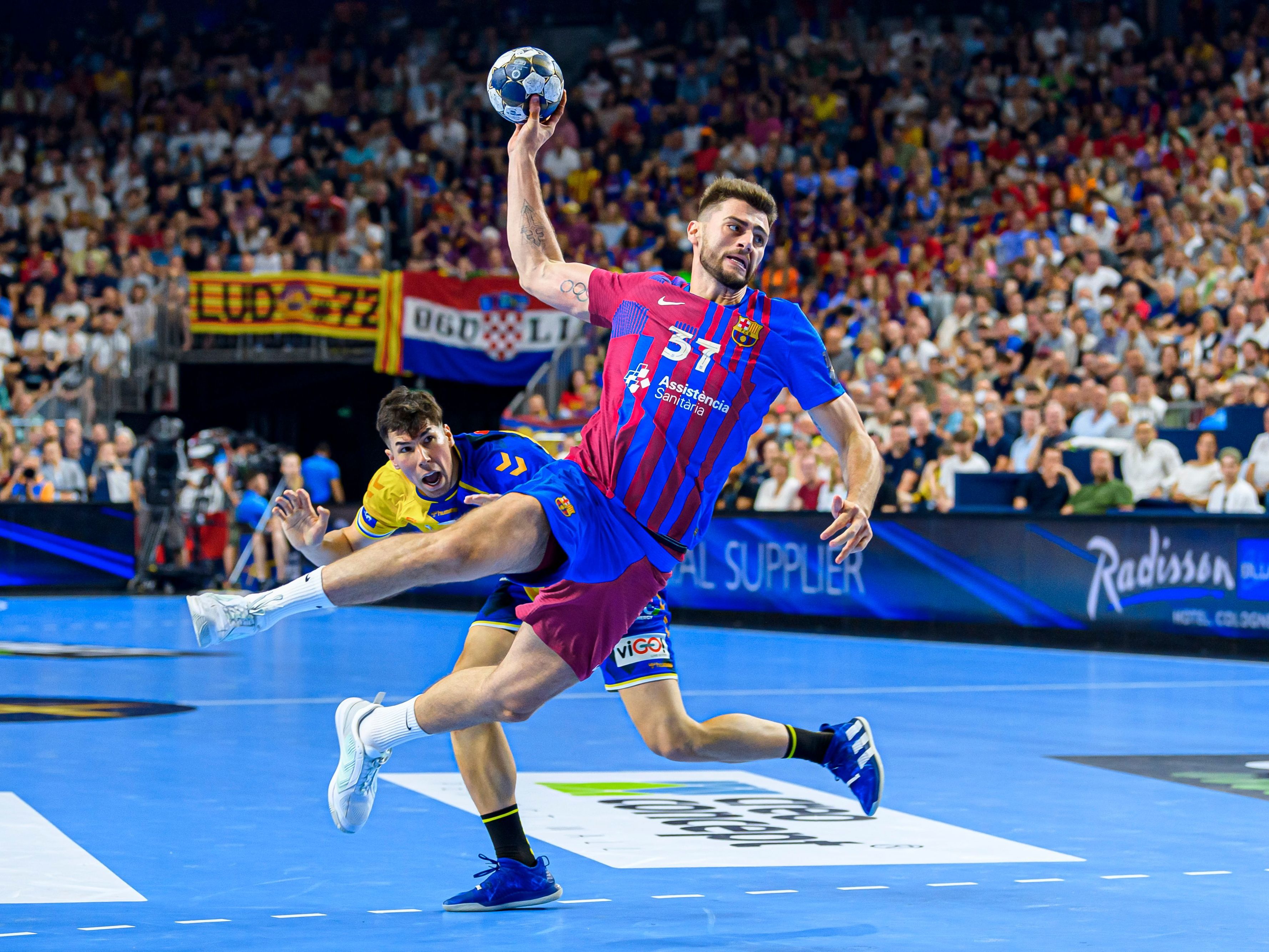 Dinamo Bukarest mit Neuzugang vom FC Barcelona | Handball-World