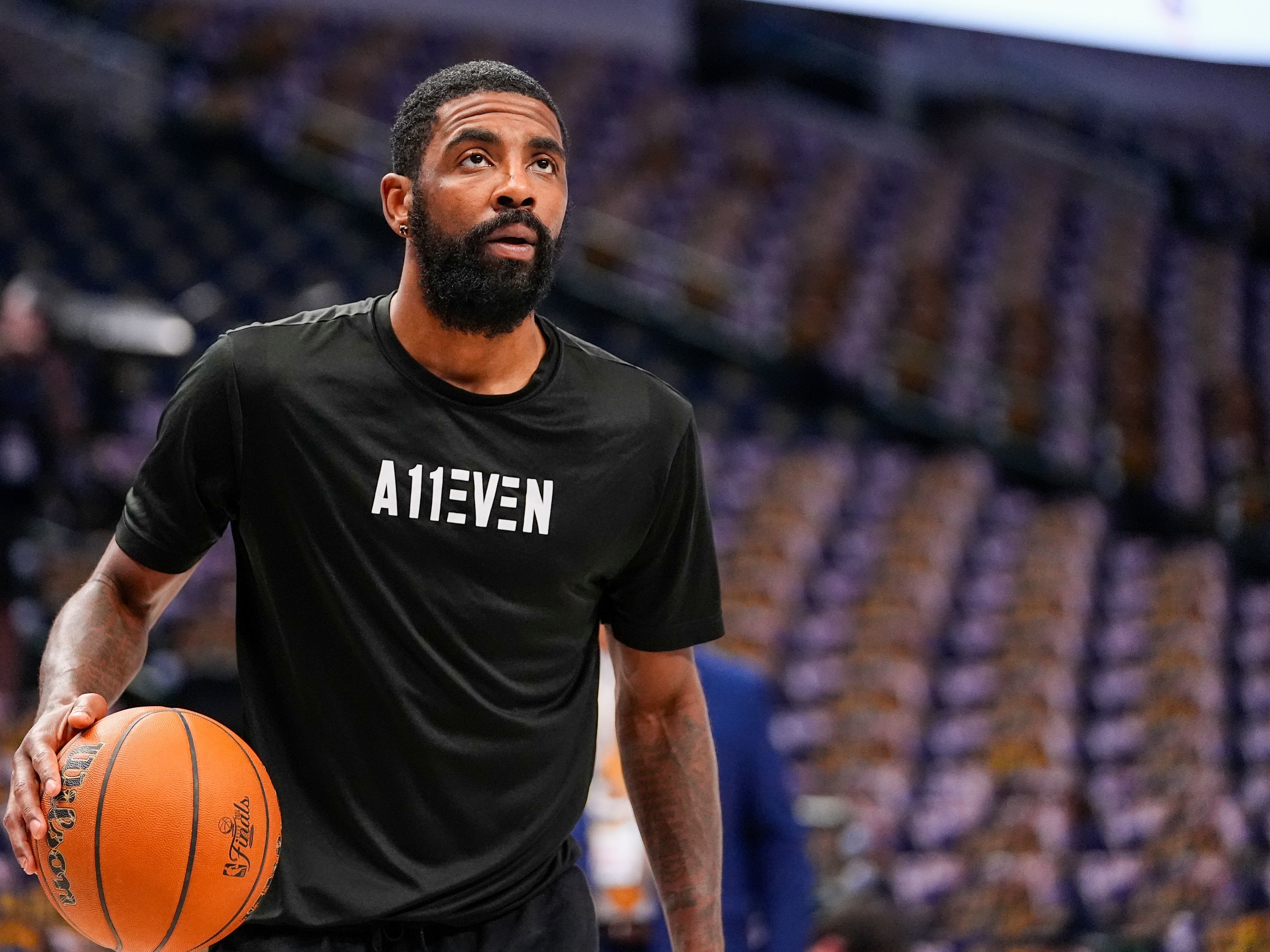 Kyrie Irving erfolgreich an der Hand operiert | Basketball-World