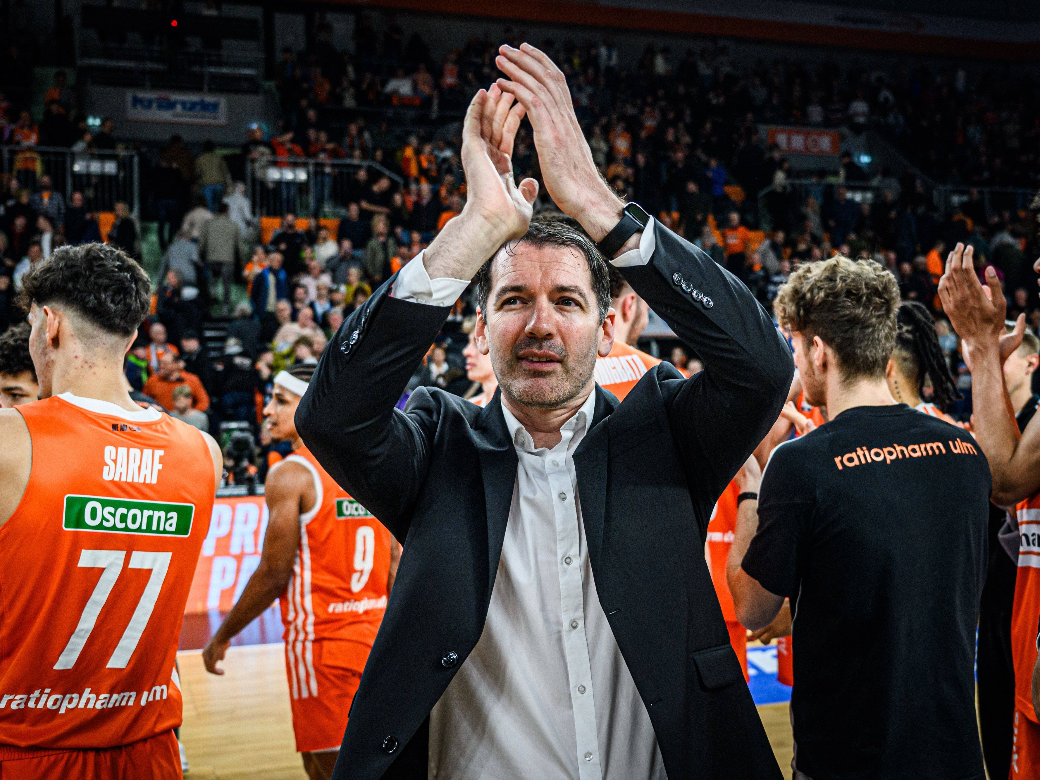 Ulms Ty Harrelson coacht für Denver Nuggets in der NBA Summer League ...