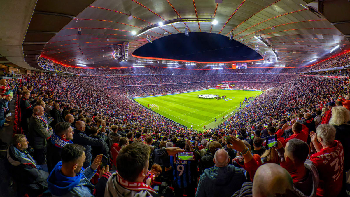 Saison-Auftakt der Frauen 2025/26 in der Allianz-Arena - kicker