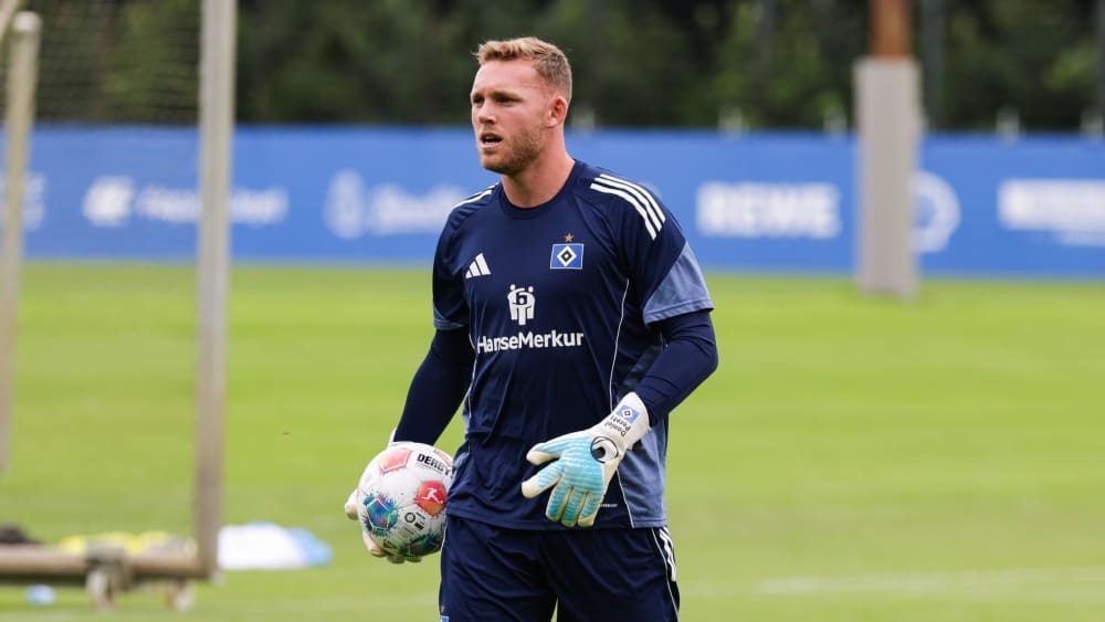 Polzin lobt Energie und kündigt Entscheidung im Tor an - kicker