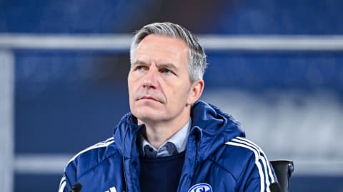 Hefer exklusiv: "Schalke ist für die 2. Liga eigentlich zu groß ...