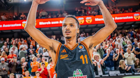 Im Video: Verge Jr. mit dem Dagger! Vechta überrumpelt Chemnitz | BBL ...