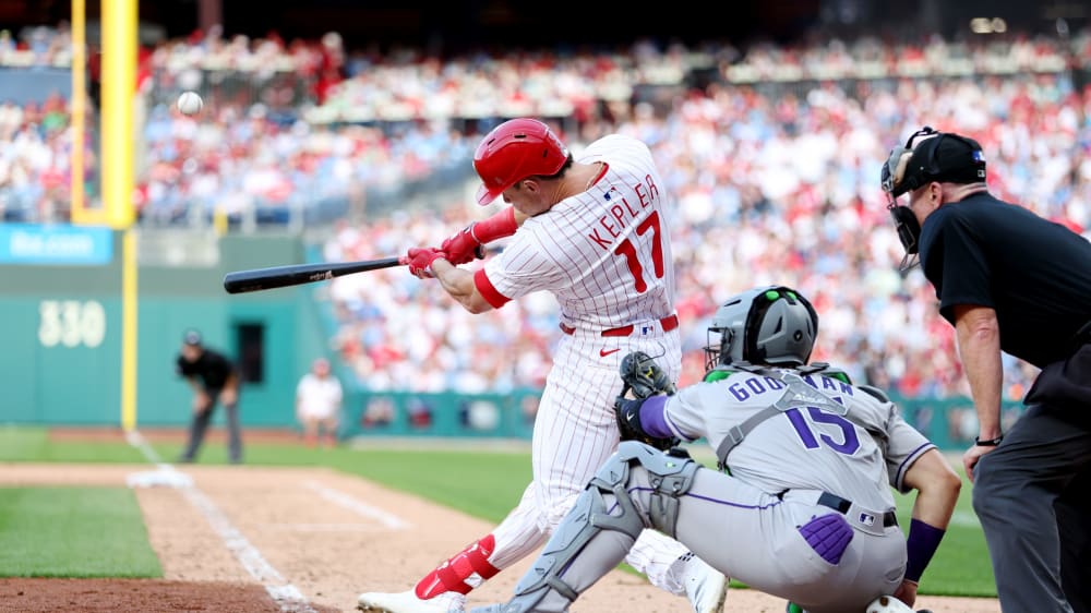 Baseball: Keplers erster Home Run für Phillies - Freemans Dusch-Unfall ...