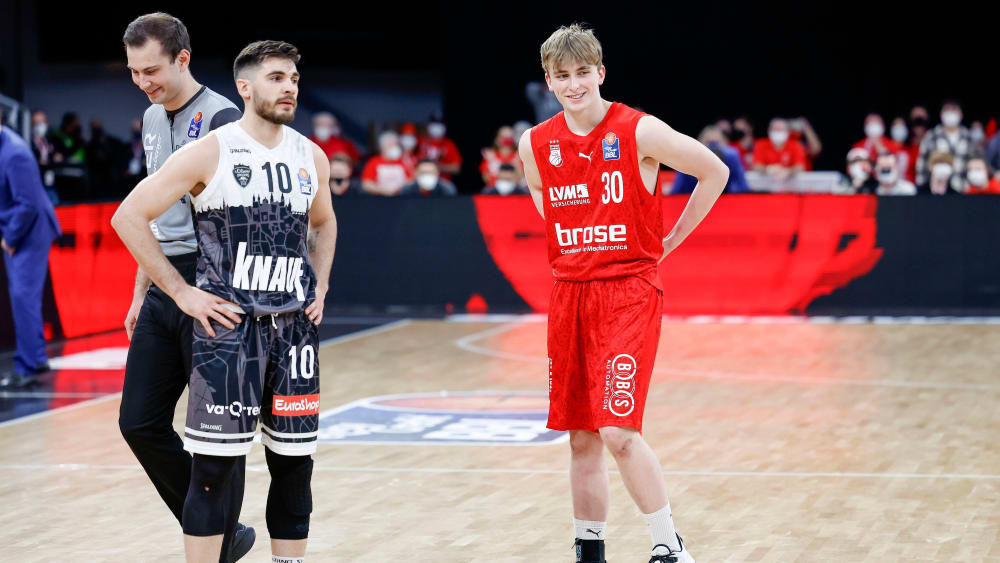 BBL mit 15 Jahren: Bambergs Ortelli stellt neuen Rekord auf - kicker