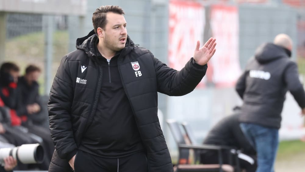 Die zehn jüngsten Cheftrainer der vier höchsten Ligen - kicker