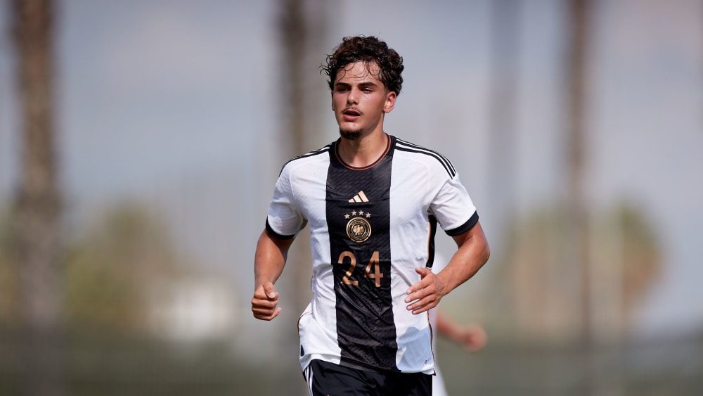 Marino stellt die Weichen: Sechster Sieg in Folge für deutsche U 19 ...