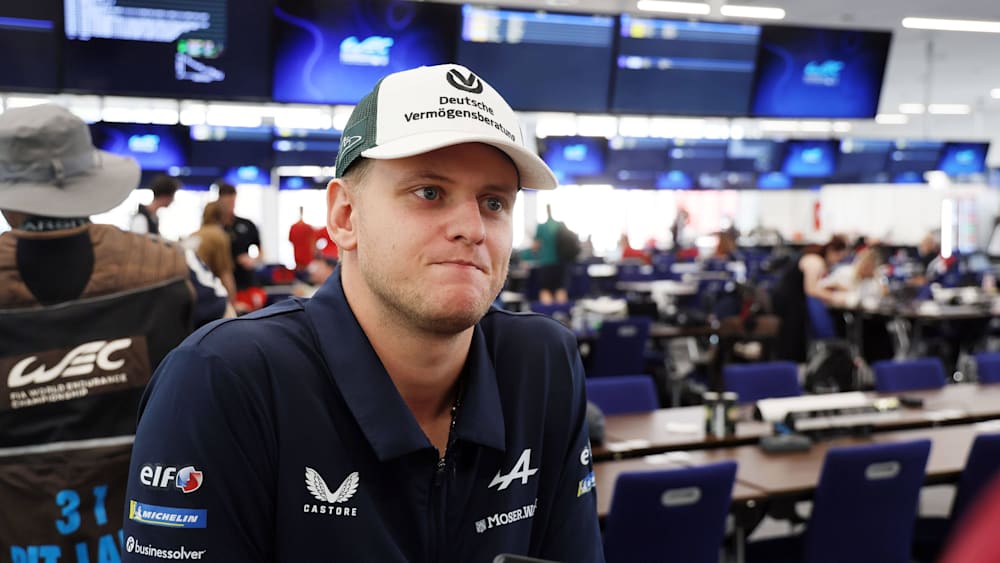 Mick Schumacher über sein Debüt-Pech beim IndyCar-Rennen - kicker