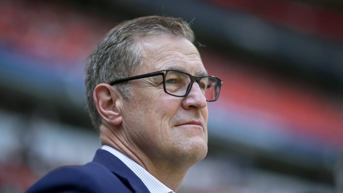 "Starke Stimme für den deutschen Fußball": Dreesen positioniert sich ...