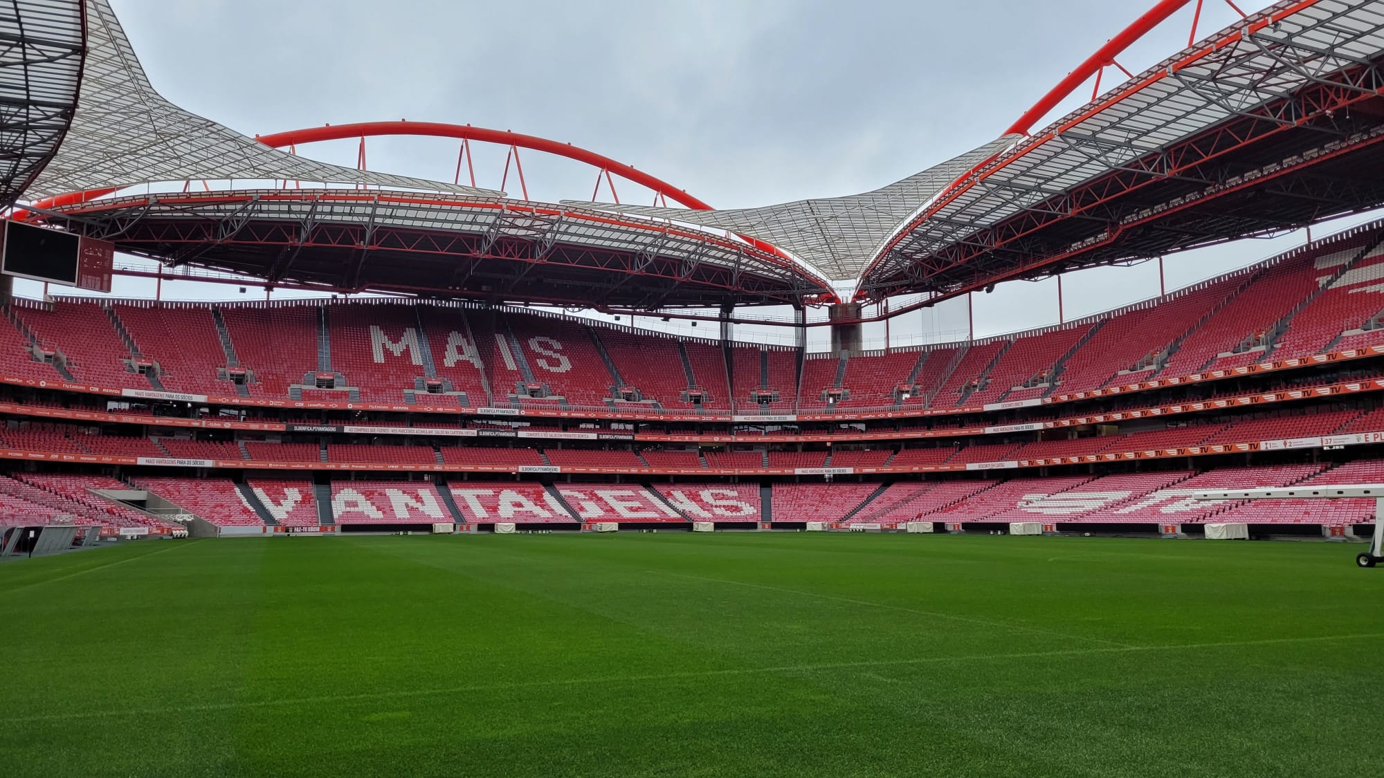 Das Estádio do SL Benfica: Hier beginnt Salzburgs Champions-League ...