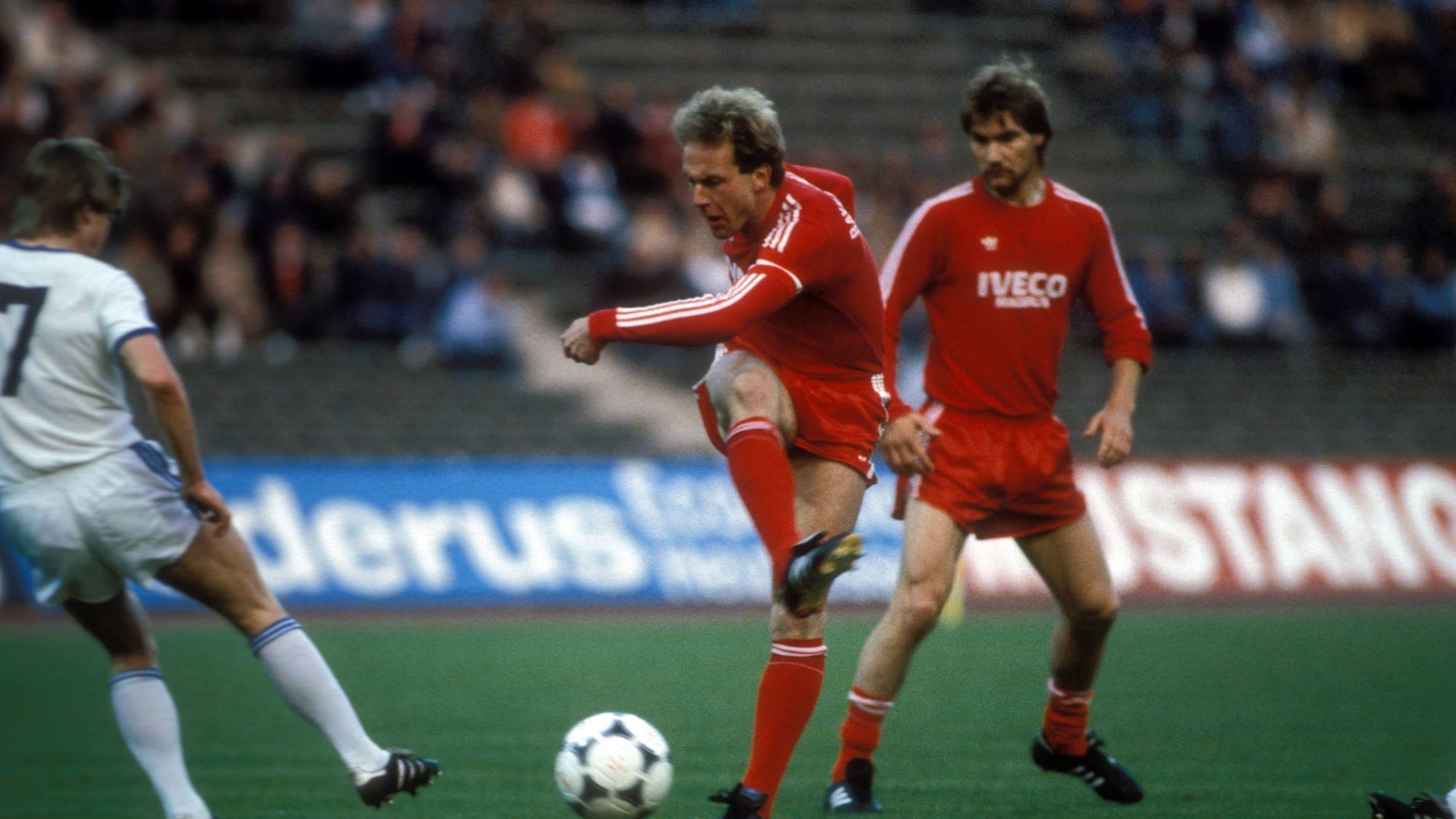 Rummenigge auf dem Treppchen: Die Rekordtorschützen des FC Bayern - kicker