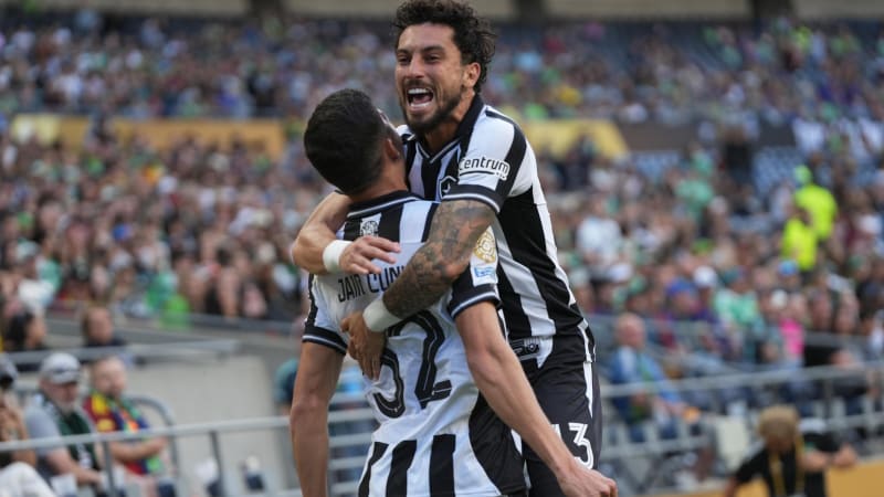 Mit Video: John hält Botafogo den Sieg fest - Portos Ersatzkeeper wird ...