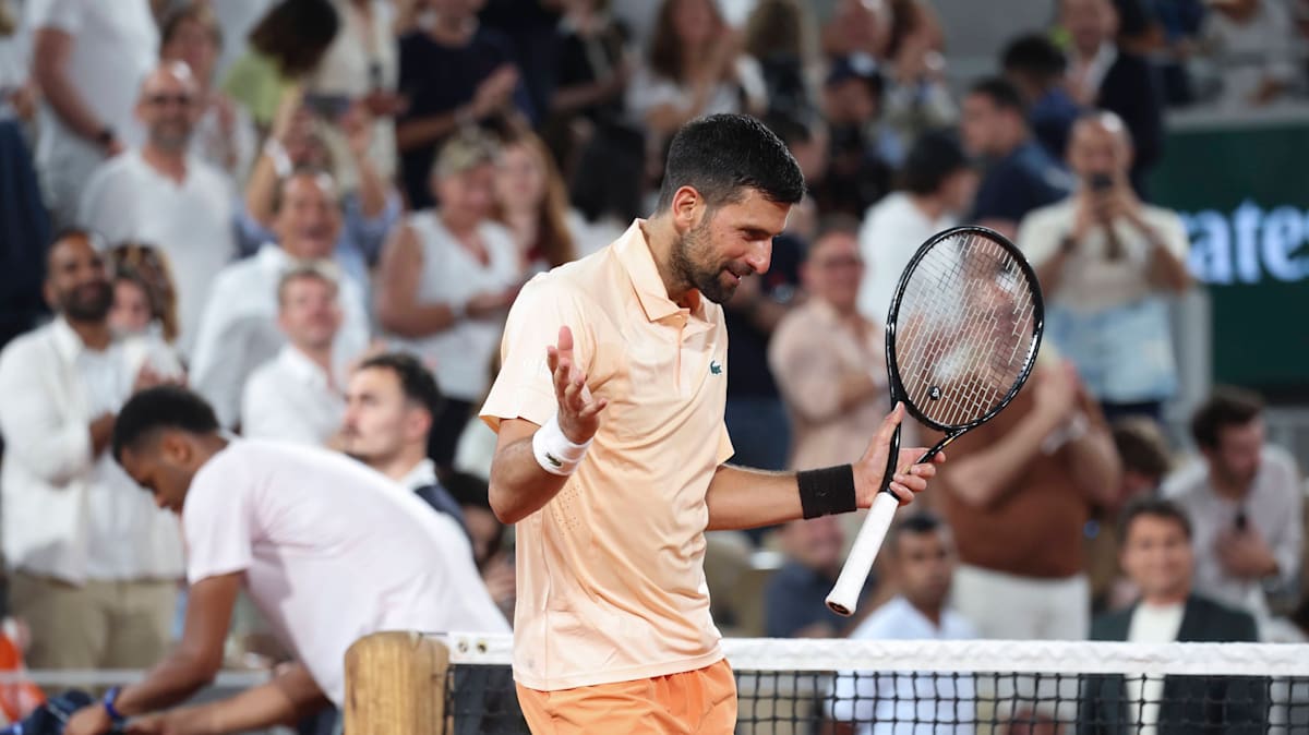 Djokovic überwindet Rückstand im Rekordmatch - und tanzt - kicker