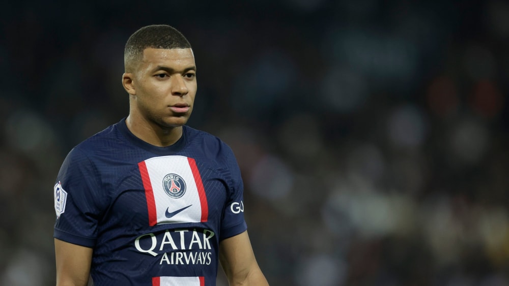 Nimmt Mbappé bei PSG schon Einfluss auf die Taktik? - kicker