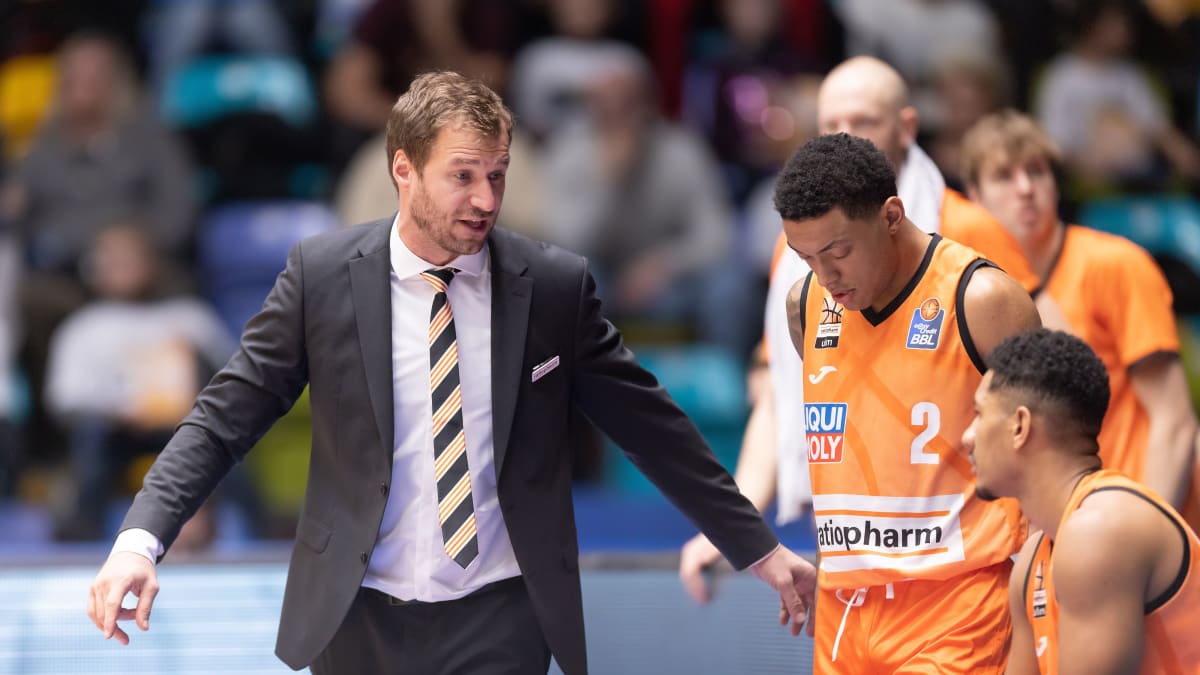 Karim Jallow wirft ratiopharm Ulm zum Sieg über Prometey - kicker