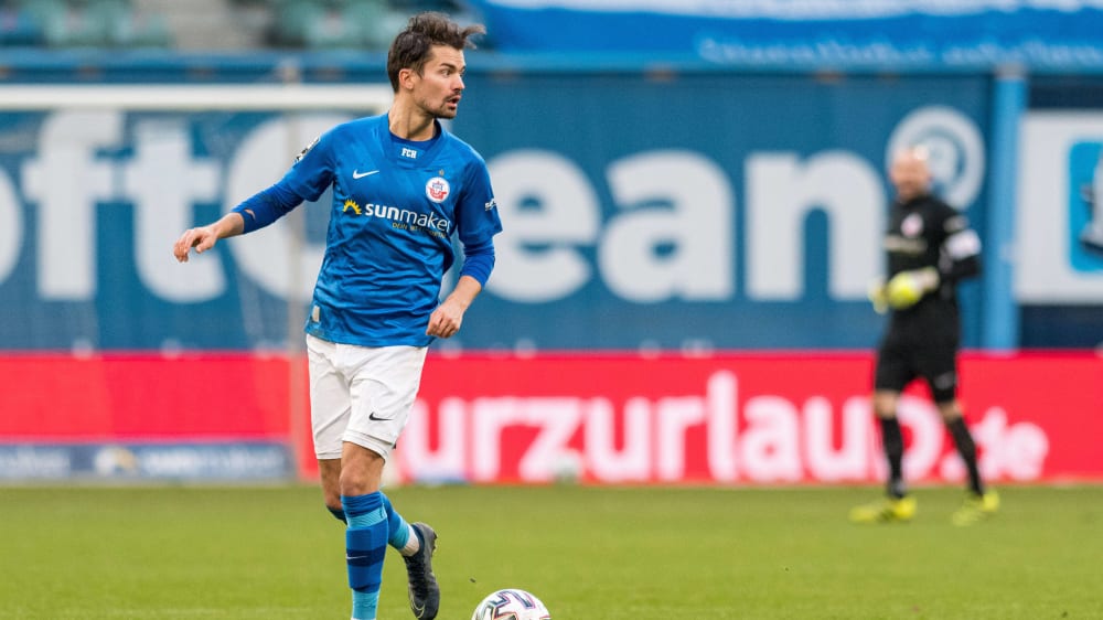 Vier Debütanten - Sararer zum Vierten: Die kicker-Elf des Tages - 3 ...