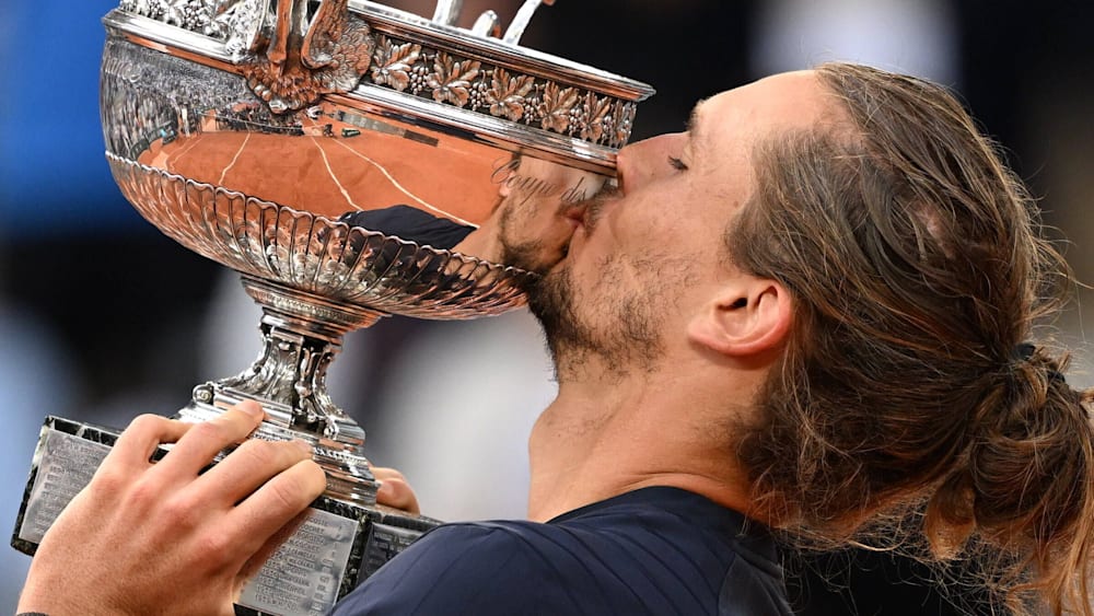 Zverevs erster Grand-Slam-Titel in Paris: Der Krimi gegen Cobolli zum ...
