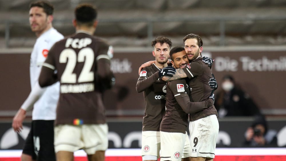 St. Pauli feiert gegen Sandhausen wichtigen Erfolg im Abstiegskampf ...